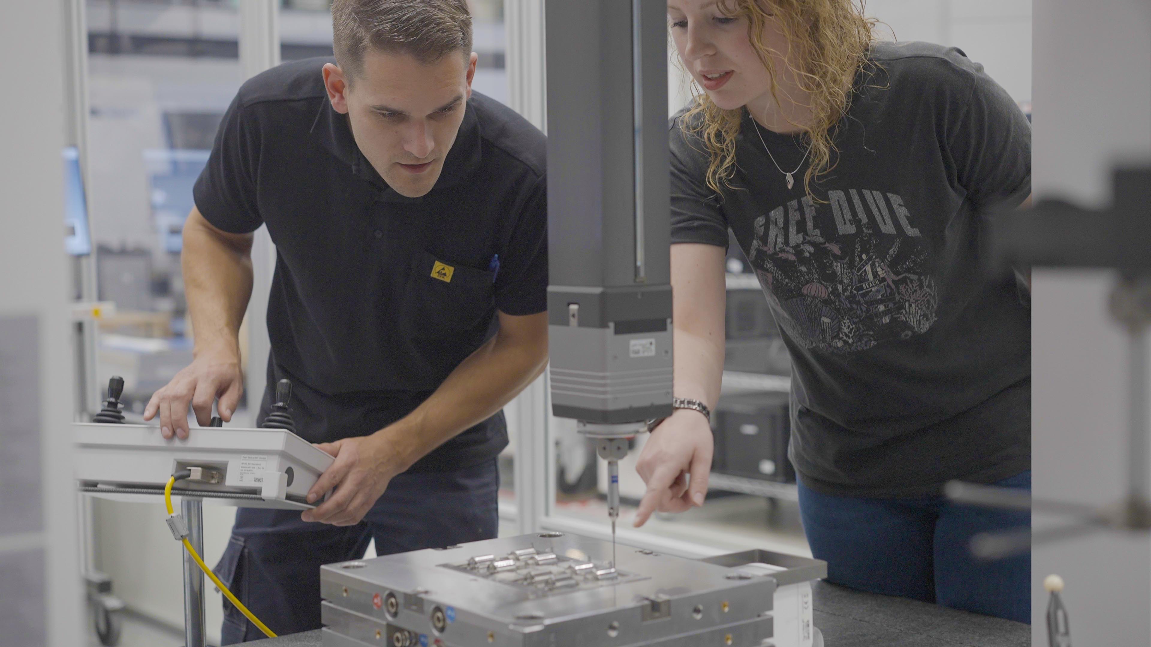 Producing with highly-automated milling machines | Prodrive Technologies